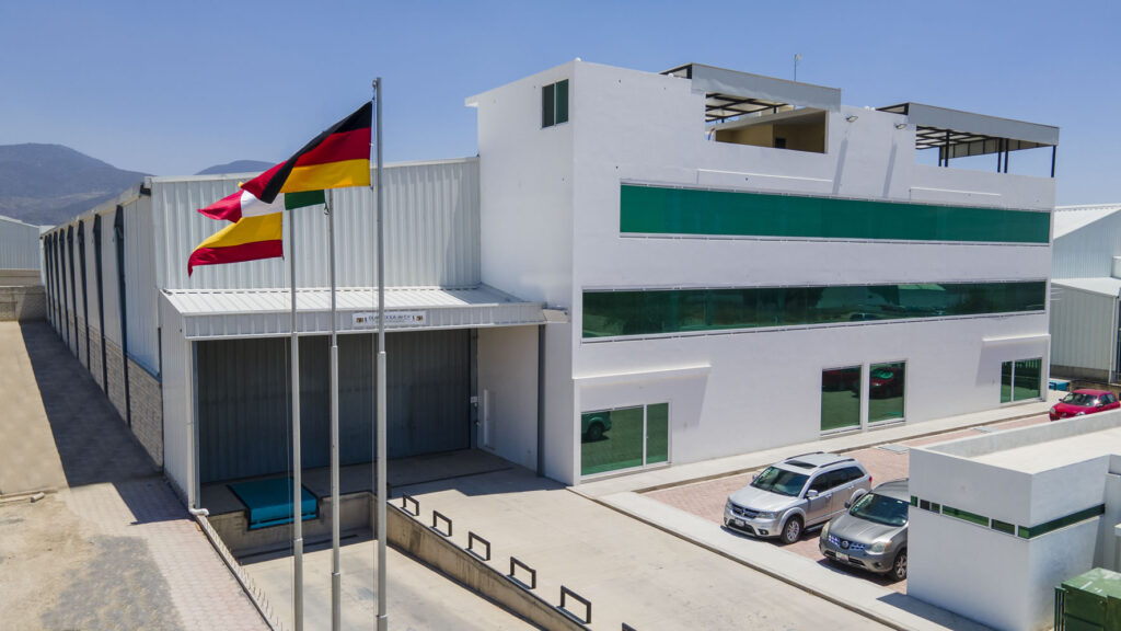 About us – Multiplasticos Inyectados